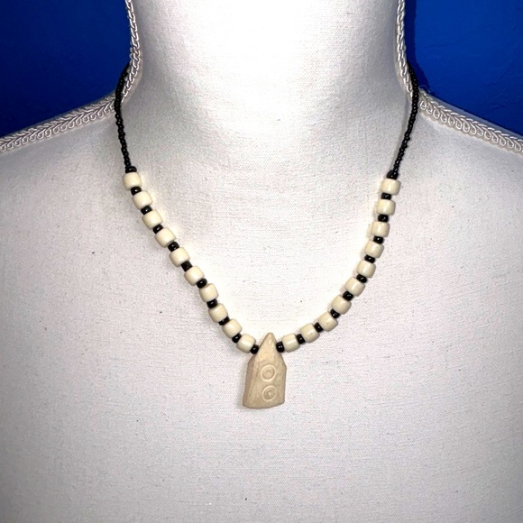 Vintage | Jewelry | Vintage Hand Carved Bone Beaded Native American ...